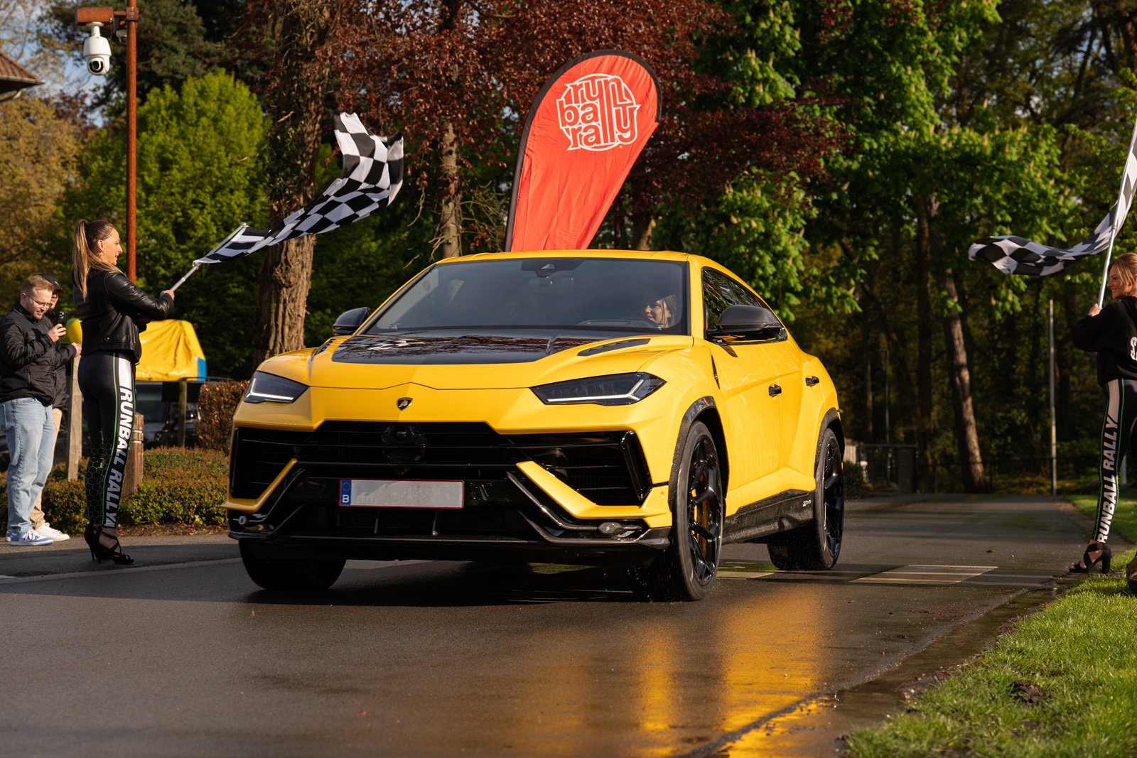 Back To The Runball Part 3: The Blossom Tour | One Day Tour Benelux